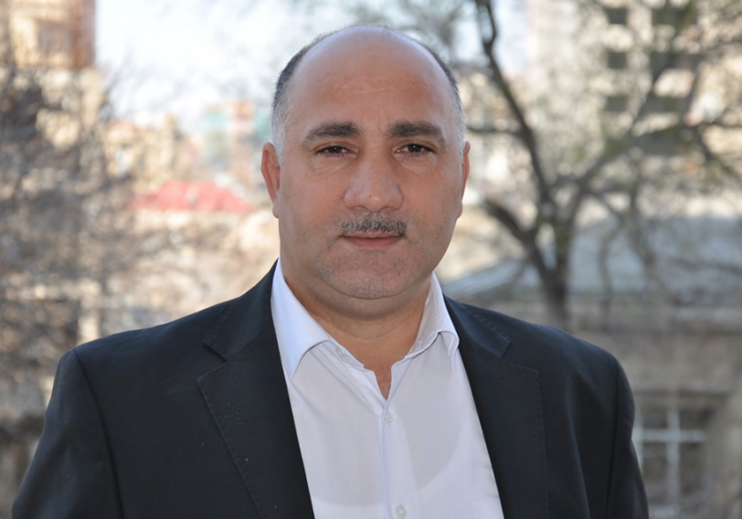 Bir papaq, min xatirə | Kaspi.az